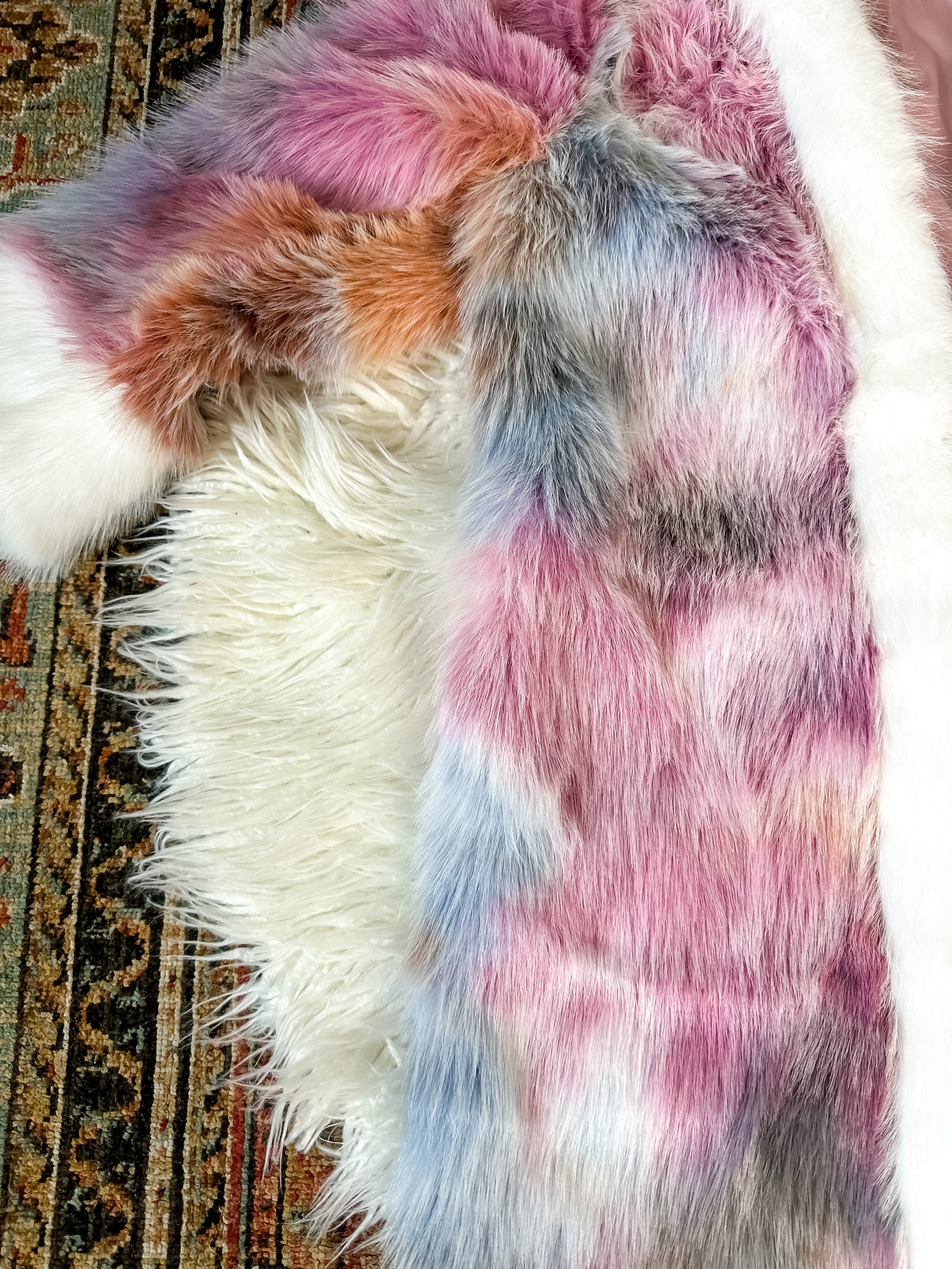 PASTEL DREAMZ FAUX FUR COAT – ordinaryselenophile